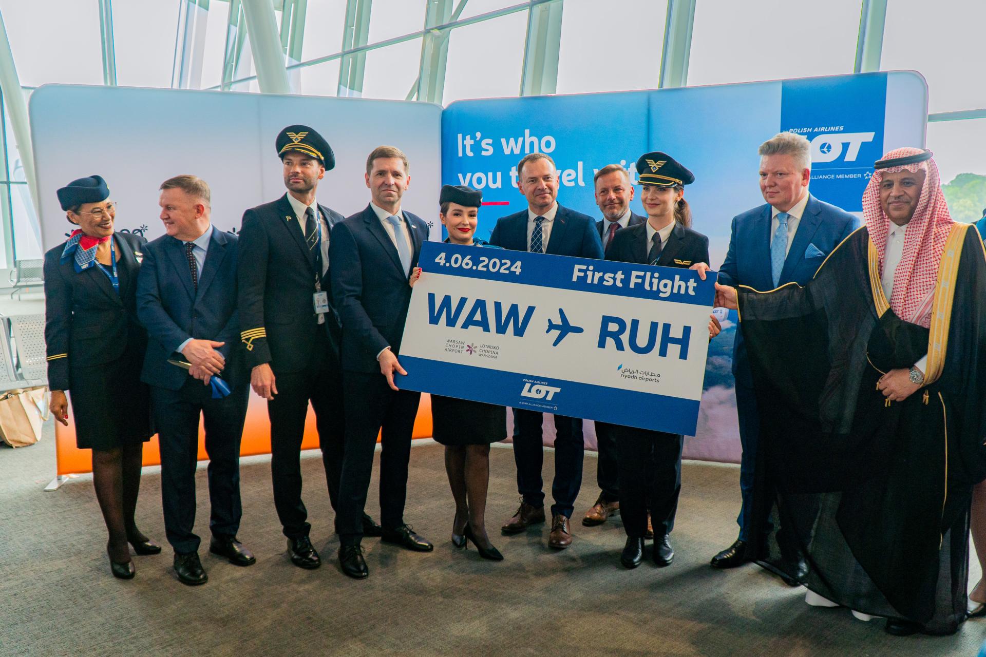 Polskie Linie Lotnicze LOT połączyły Warszawę z Arabią Saudyjską | dlapilota.pl